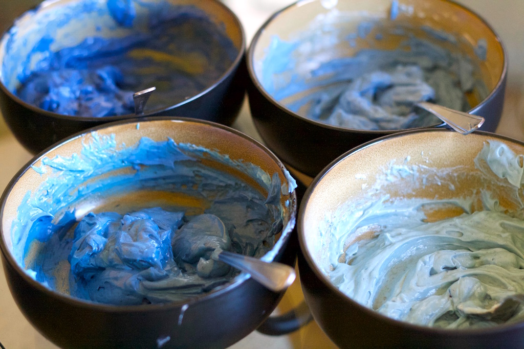 Ombré Cake - Koko's Kitchen